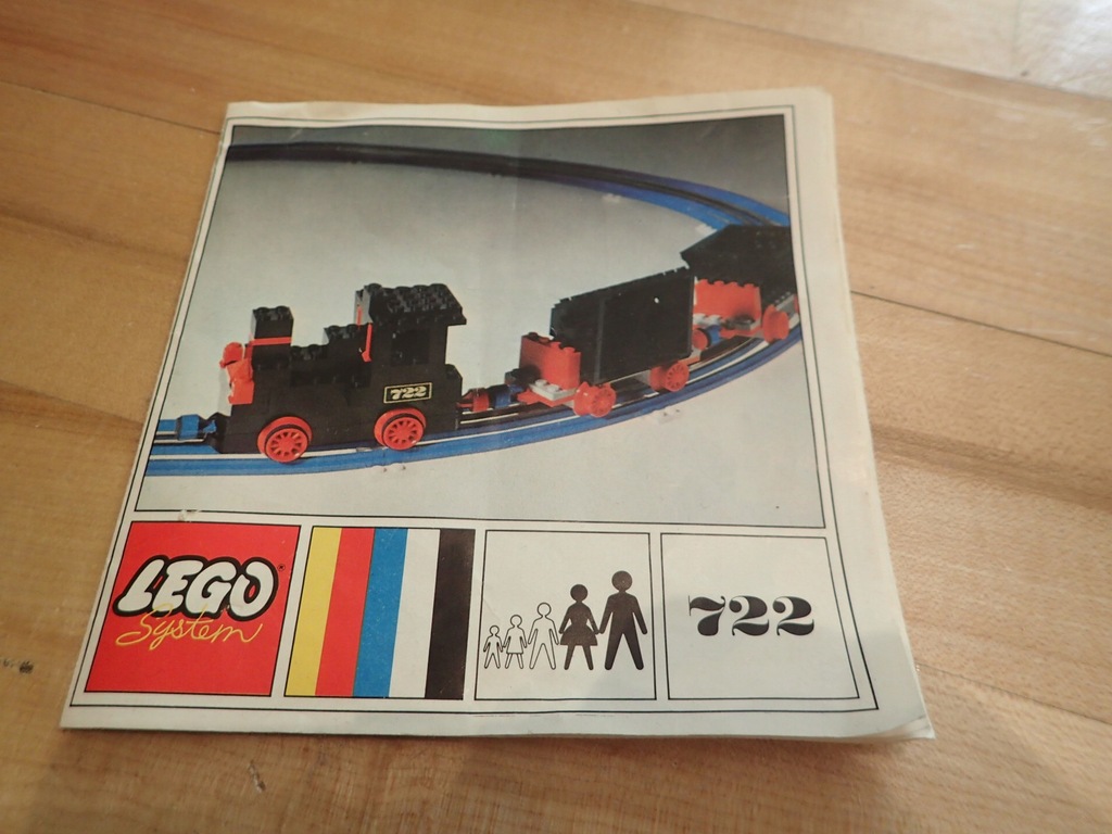 LEGO TRAIN 12V : 722 Electric Train with 2 Wagons - 8468126735 ...