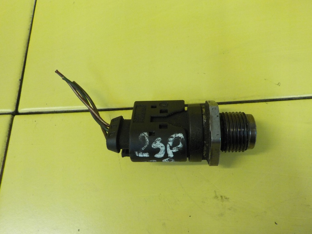 VITO W639 2.2 CDI 646 czujnik paliwa 0281002843 - 14135086310 ...