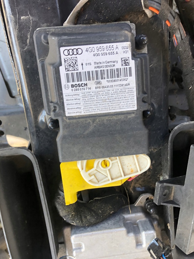 AUDI A6 C7 SENSOR MODUŁ AIRBAG 4G0959655A - 10688933961 - oficjalne ...