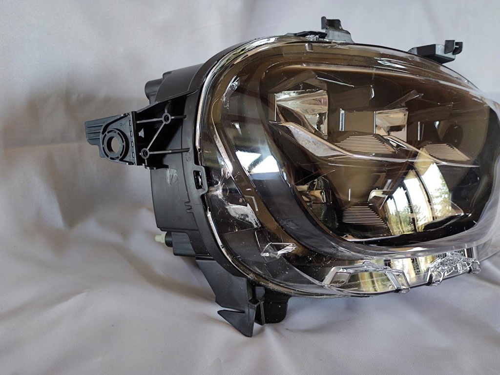LAMPA FULL LED PRAWY PRZÓD C3 III LIFT 9836161580 - 12845677244 ...