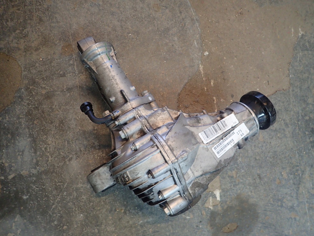 JEEP GRAND CHEROKEE WK2 REDUKTOR PRZÓD P68352175AA - 13688510523 ...