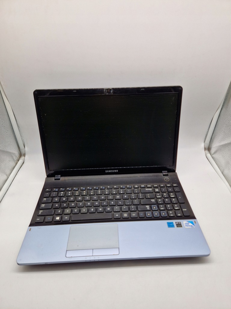 LAPTOP SAMSUNG NP300E5C - 13356161875 - oficjalne archiwum Allegro