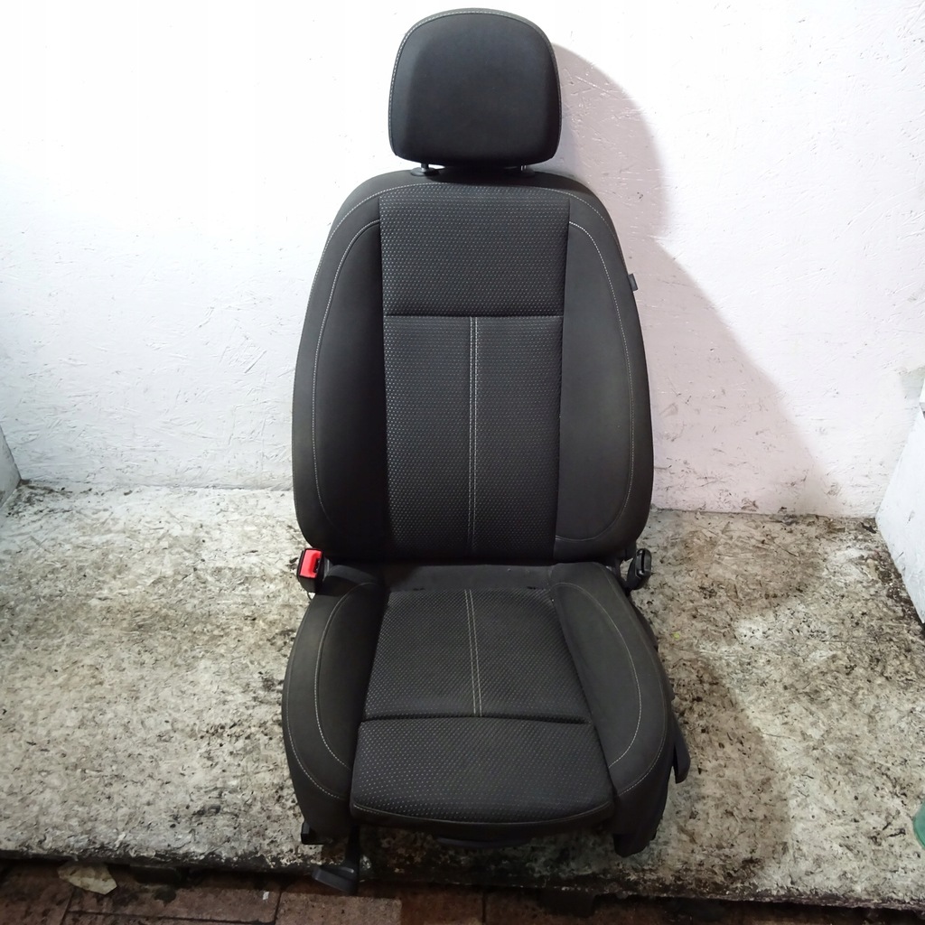 OPEL ZAFIRA C FOTEL LEWY KIEROWCY GRZANY - 11386480250 - oficjalne archiwum Allegro