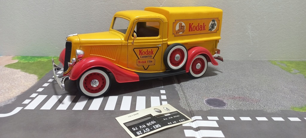 1:19 SOLIDO FORD V8 PICK UP 1936 - KODAK - 14434914577 - oficjalne archiwum Allegro