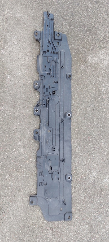 Volvo XC60 V526 osłona płyta boczna podwozia prawa - 13143769272 ...