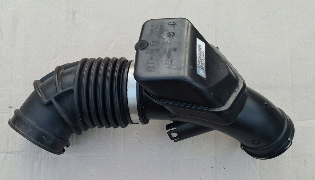 BMW 5 G30 G31 X3 G01 X4 G04 2.0d RURA POWIETRZA - 12797587447 ...