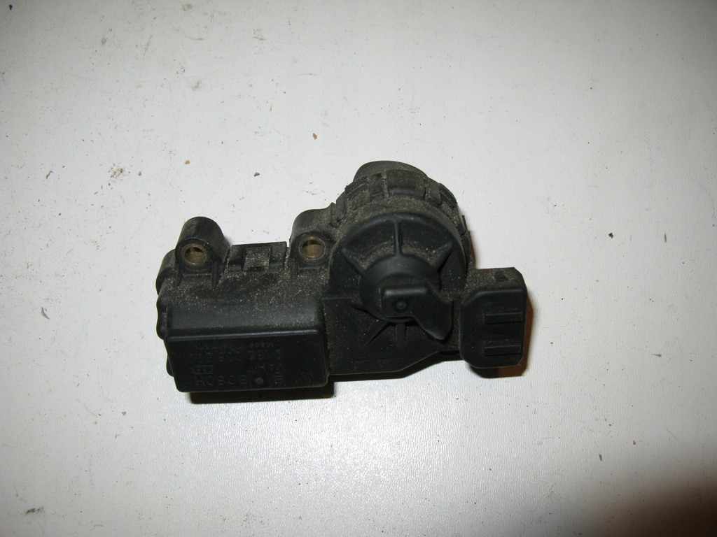 SILNICZEK SILNIK KROKOWY VW AUDI SEAT 0132008600 - 11412904739 ...