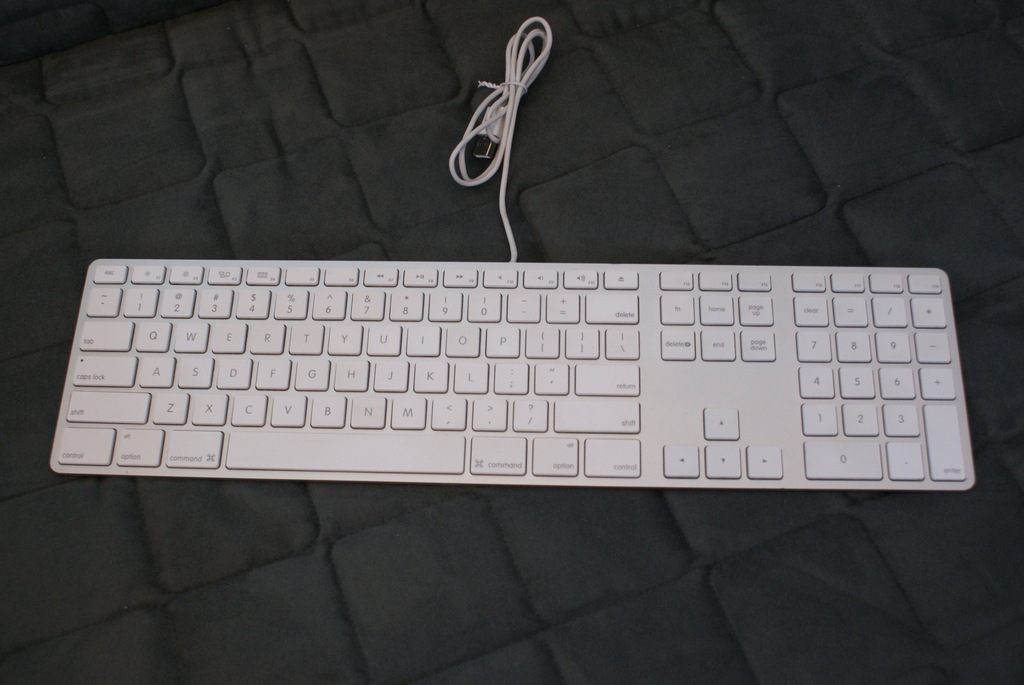 Klawiatura przewodowa USB oryginał Apple A1243 - 8424119128 - oficjalne archiwum Allegro