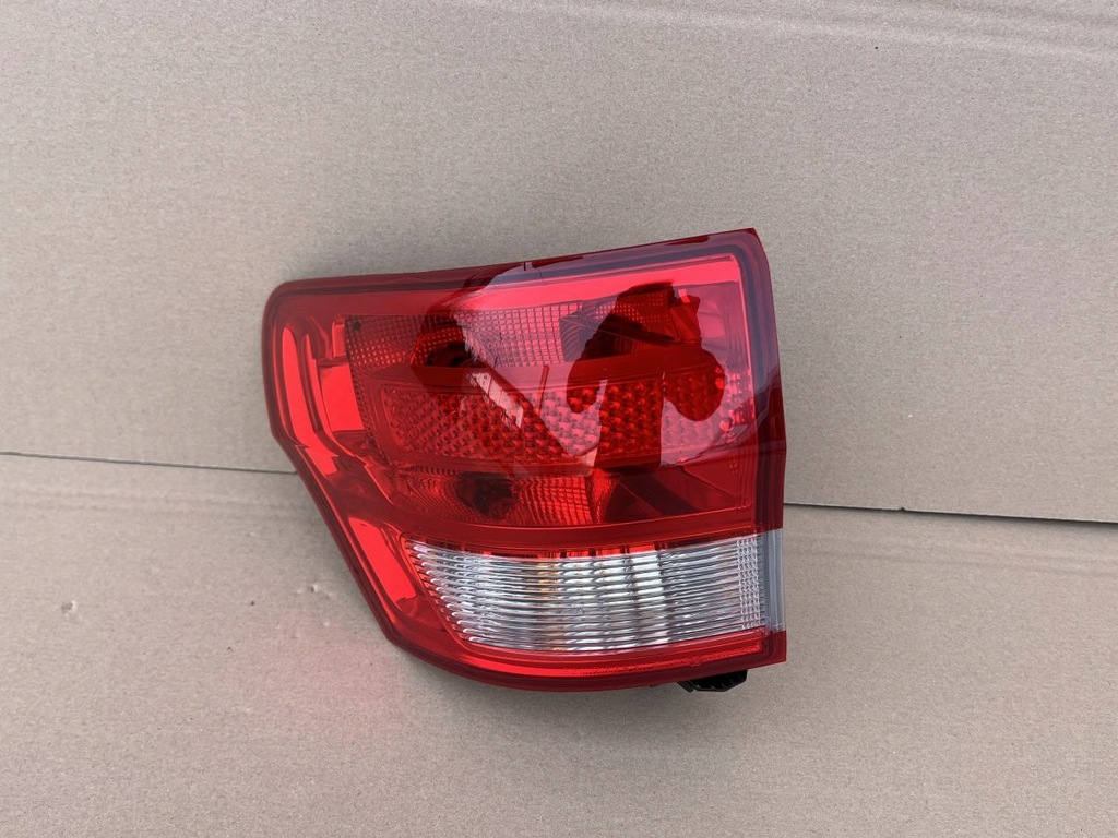 LAMPA TYŁ LEWA JEEP GRAND CHEROKEE WK2 55079421AG - 13311454475 ...