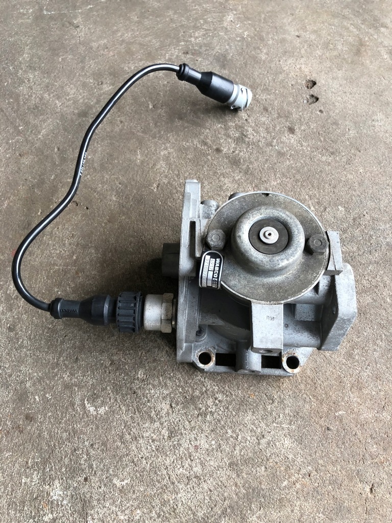 ZAWÓR STERUJĄCY NACZEPY WABCO 9710028050 - 10149221085 - oficjalne ...