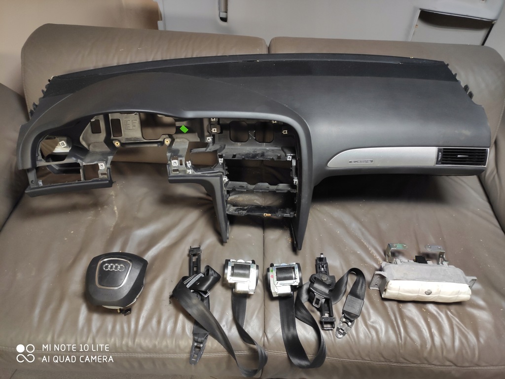 DESKA ROZDZIELCZA KONSOLA KOKPIT AUDI A6 C6 AIRBAG - 11421014097 - oficjalne archiwum Allegro