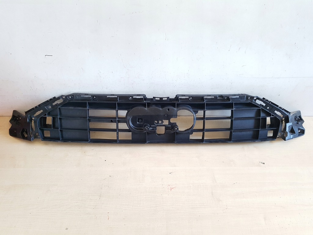AUDI A6 C8 wzmocnienie grilla atrapa 4K0807233 - 12466480138 ...