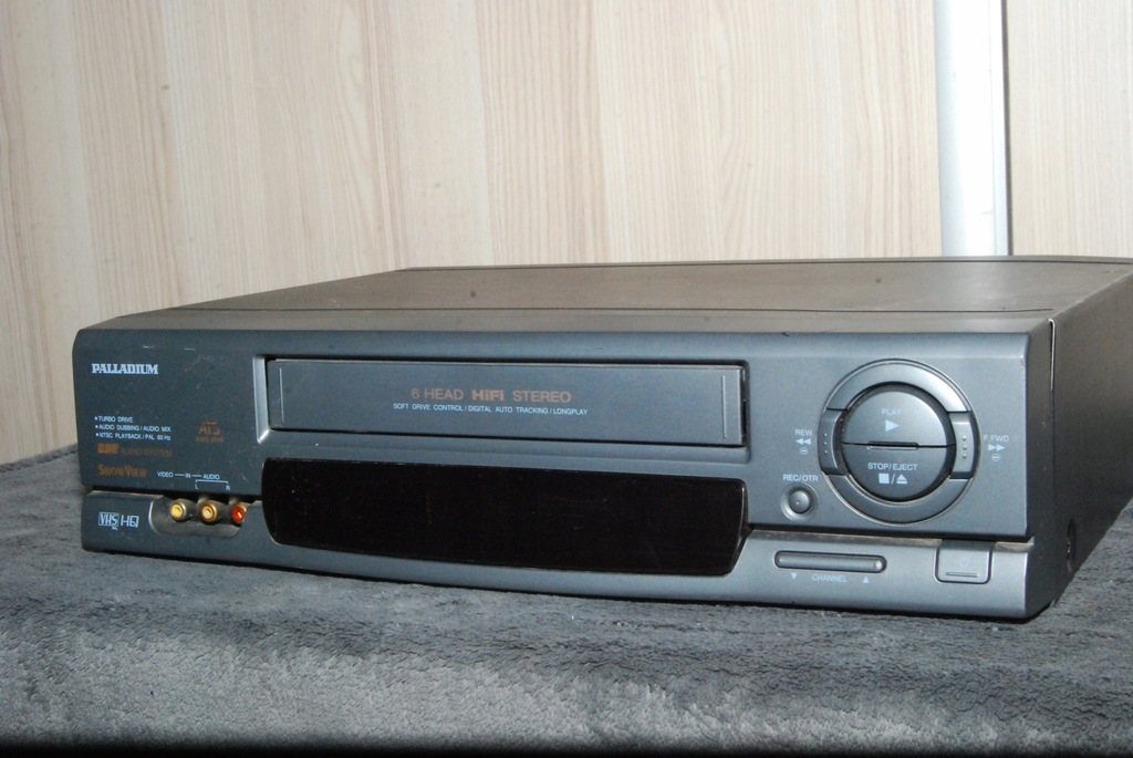 Magnetowid VHS Palladium /Orion 6 Głowic Stereo - 12581452683 ... Magnetowid VHS Palladium /Orion 6 Głowic Stereo - 12581452683 ...