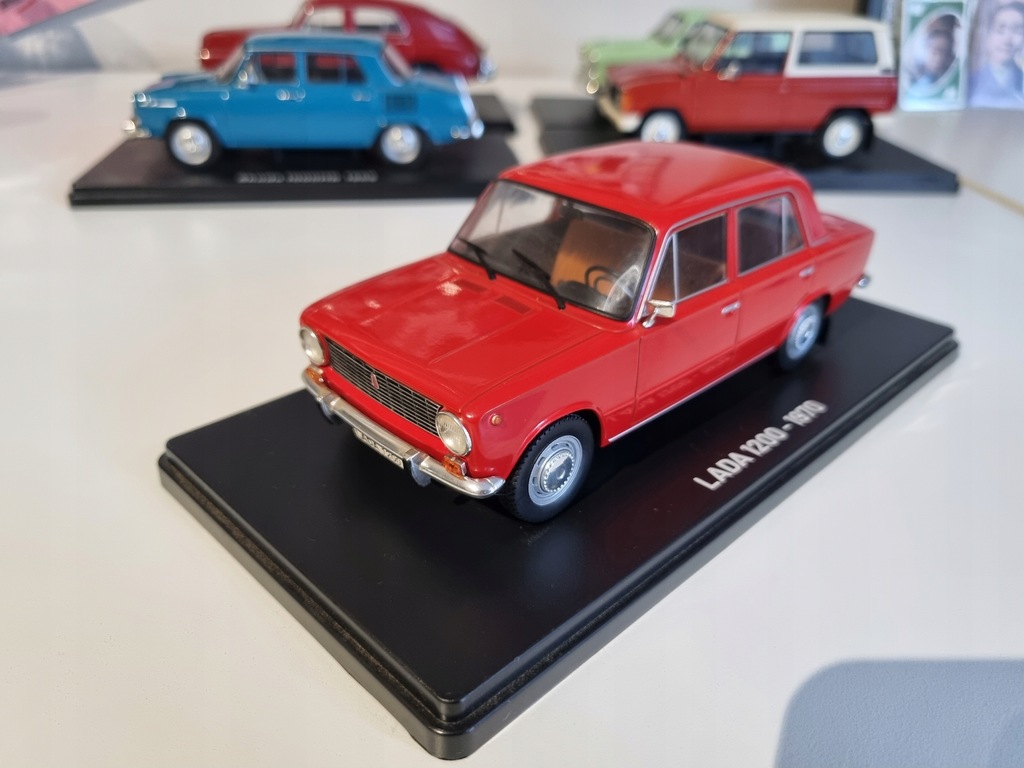 Samochody PRL-u Hachette 1:24 ŁADA 1200 - 12310346241 - oficjalne ...