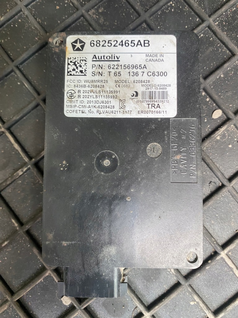 CHRYSLER TOWN COUNTRY RADAR BLIND SPOT 68252465AB - 14209620904 ...