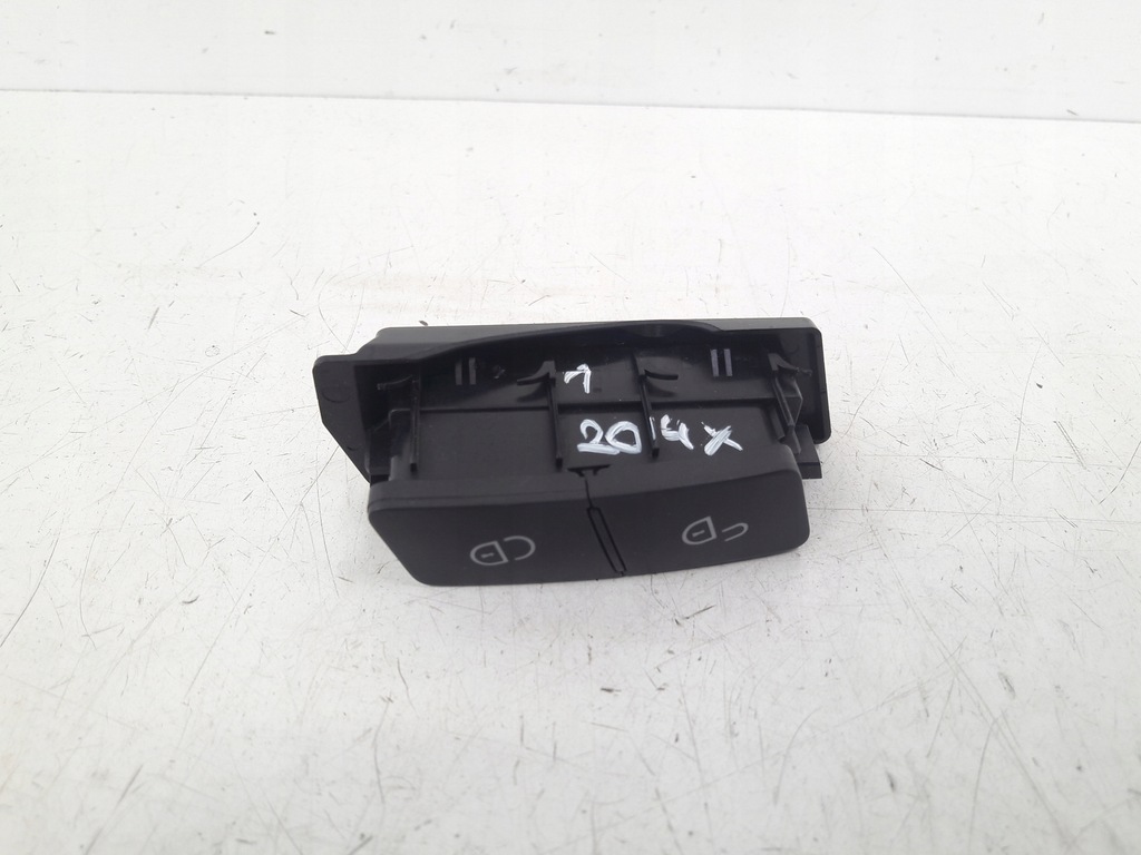 Przełącznik centralnego zamka 2048706310 W204 - 12549736706 - oficjalne ...