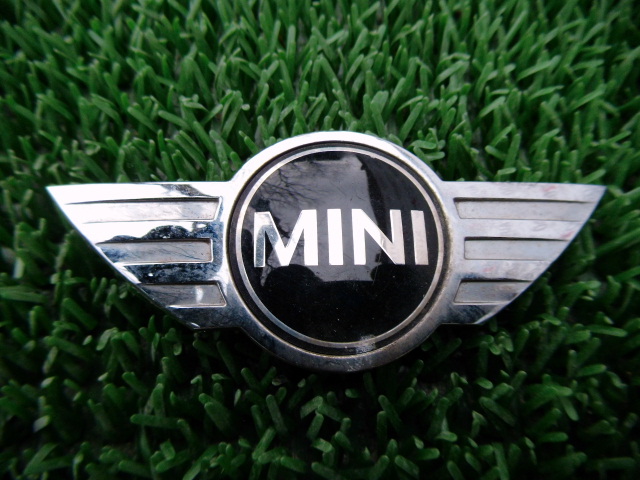 MINI COOPER R56 ZNACZEK EMBLEMAT LOGO - 6785545808 - oficjalne archiwum ...