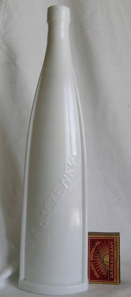 BACZEWSKI LWÓW, BIAŁA, TRÓJKĄTNA BUTELKA - UNIKAT - 13685507446 ...