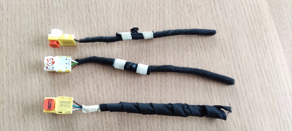 KOSTKA WTYCZKA AIR BAG VW SEAT SKODA 3C8972563 - 13074069882 ...