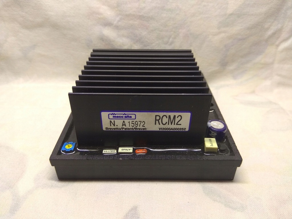 Купить РЕГУЛЯТОР НАПРЯЖЕНИЯ RCM-2 AVR MECC ALTE RCM2: отзывы, фото и ...