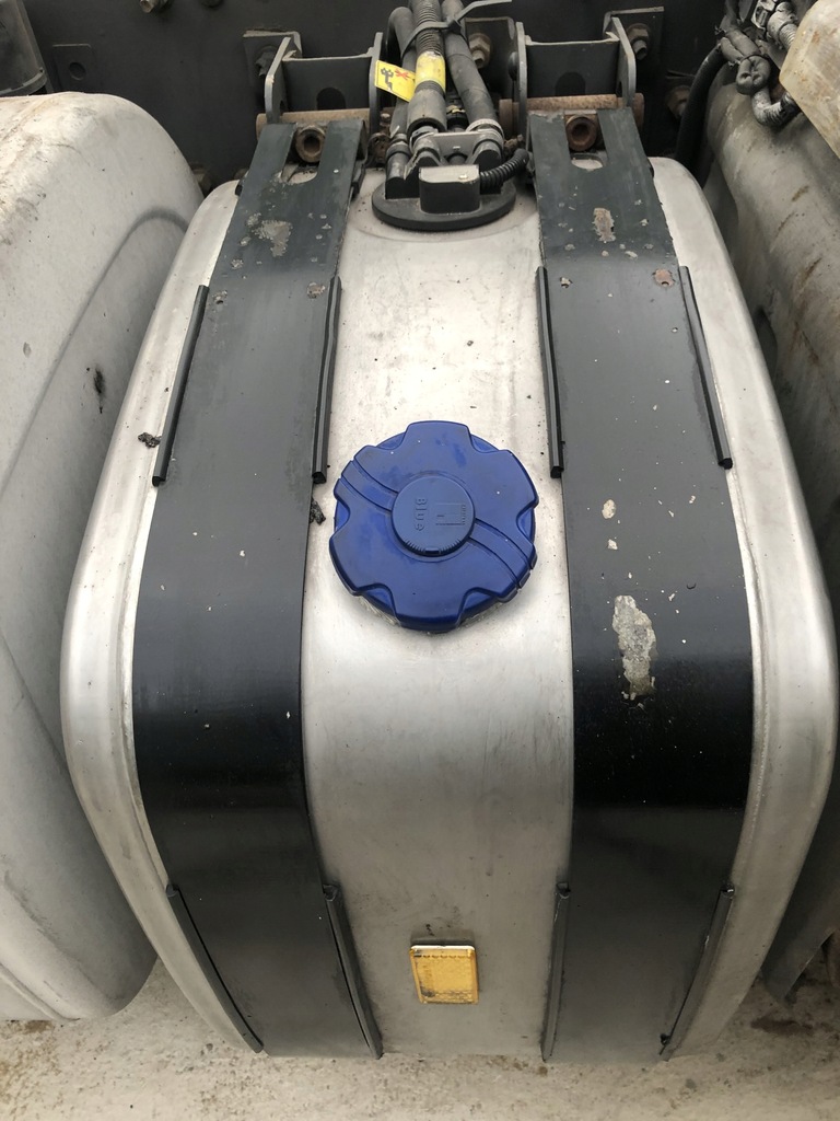 Zbiornik AdBlue VOLVO FH FM LowDeck - 8906362576 - oficjalne archiwum ...