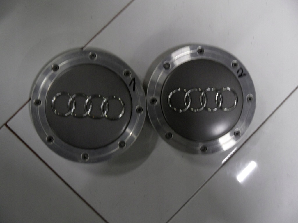 AUDI dekielek kolpak kapsel 4B0601165A - 13000326092 - oficjalne ...
