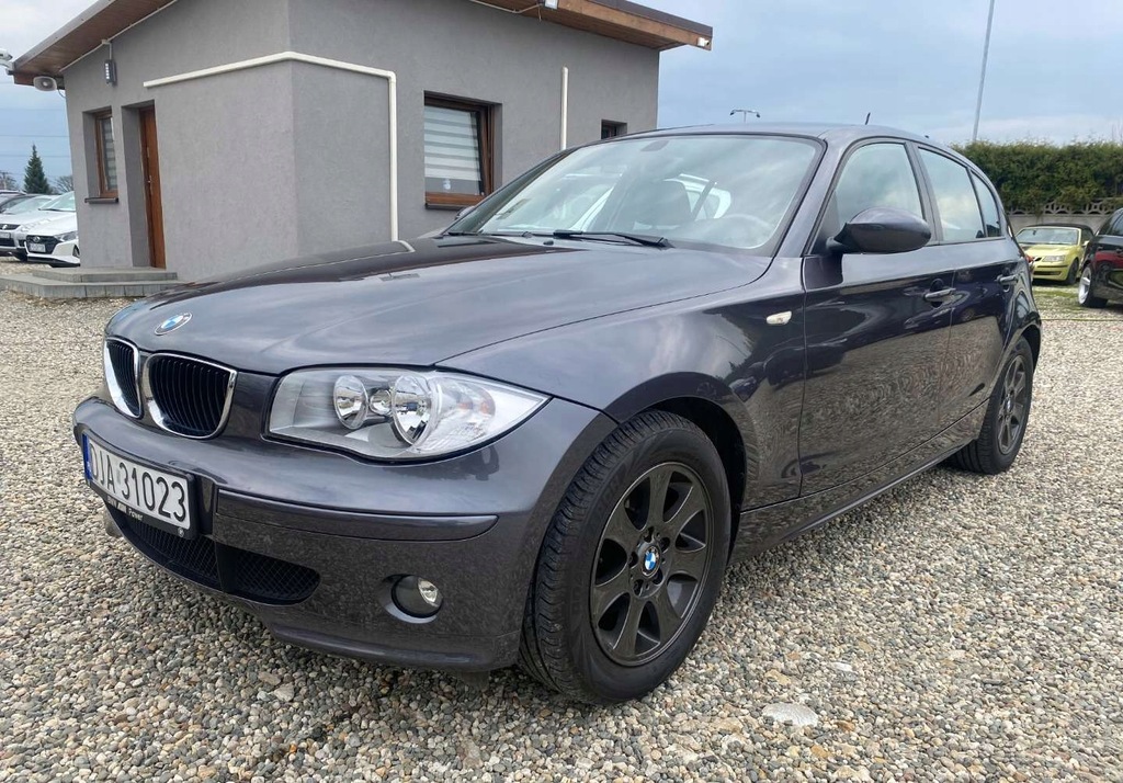 BMW Seria 1 BMW Serii 1 - 13609733851 - oficjalne archiwum Allegro