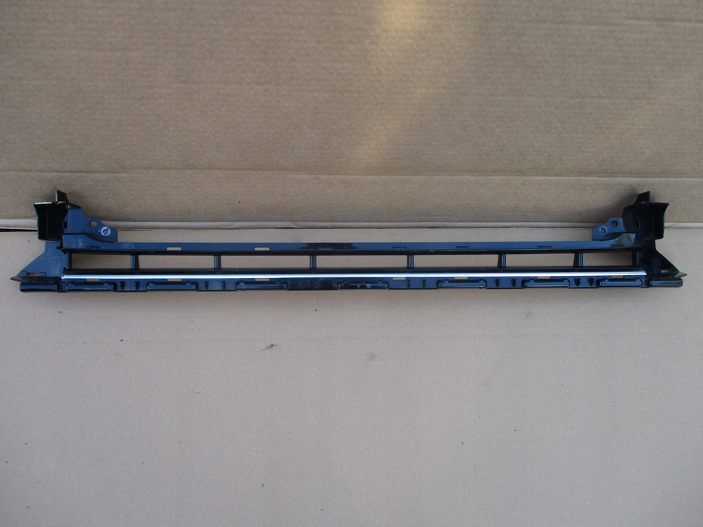 KRATKA ZDERZAKA ŚRODKOWA CHROM AUDI A6 C7 LIFT 4G0 - 13772500019 ...