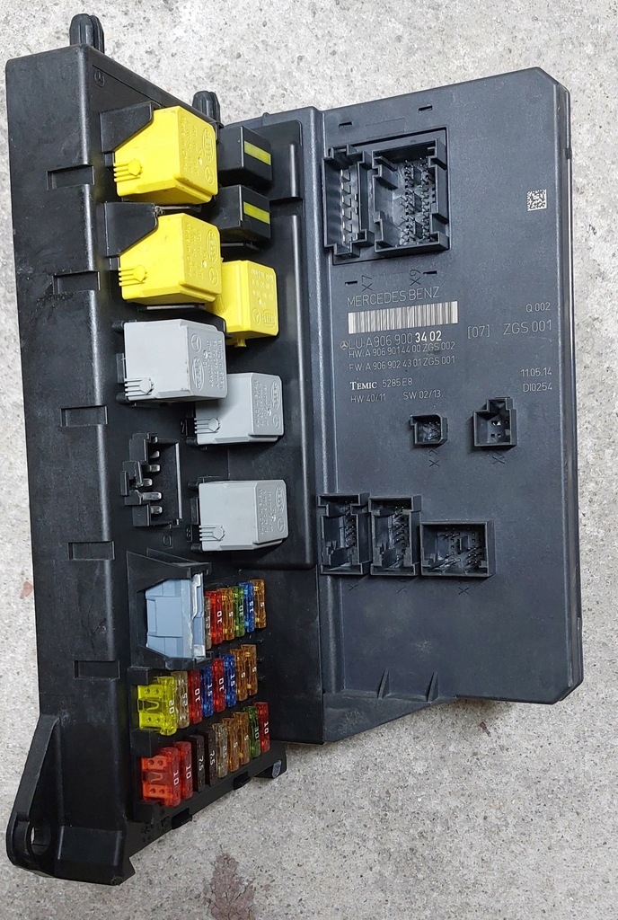 MERCEDES SPRINTER 906 STEROWNIK MODUŁ KOMFORTU SAM SKRZYNKA BEZPIECZNIKÓW - 14570185198 ...