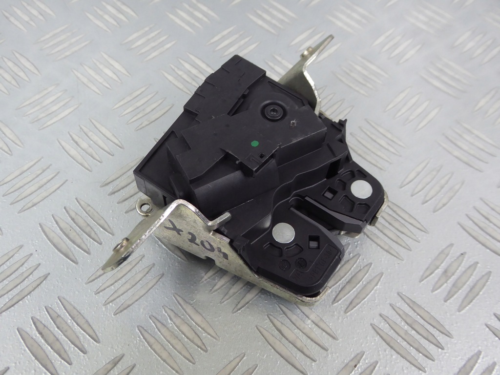 A2047400735 zamek klapy MERCEDES X204 W204 GLK - 8591522996 - oficjalne ...