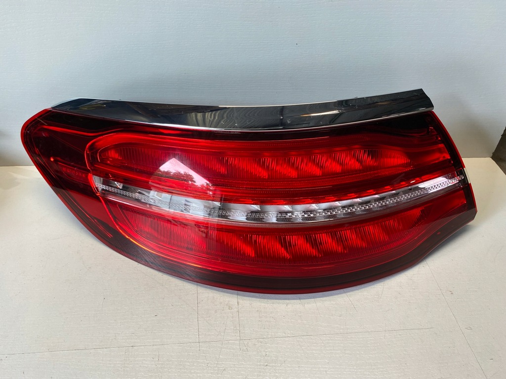 MERCEDES W253 GLC LAMPA TYLNA LEWA LED NAROŻNA - 11139631175 ...