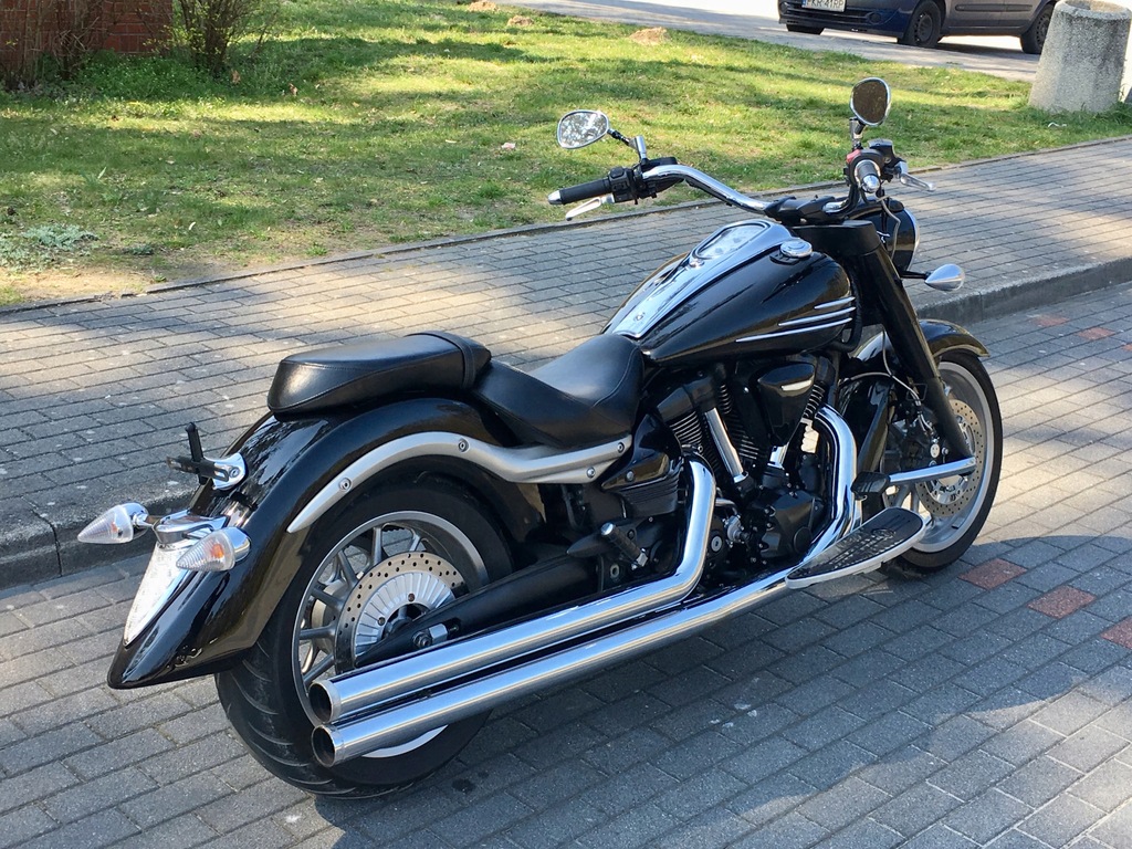 YAMAHA XV 1900 A MIDNIGHT STAR 2011 vance hines - 8201884044 ...