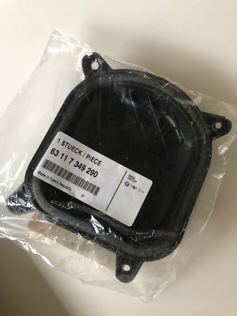 Nowa Osłona reflektora ksenonowego prawego BMW - 13125421572 ...