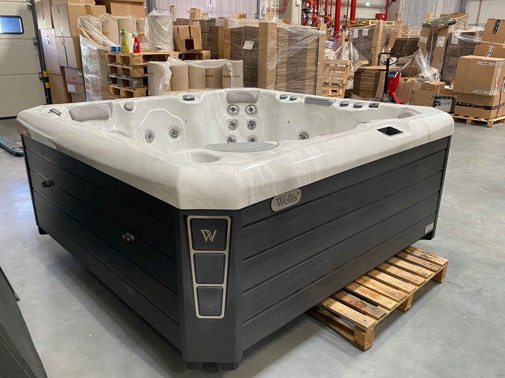 Wanna Jacuzzi Wellis Malaga 2018 - 14202297370 - oficjalne archiwum Allegro