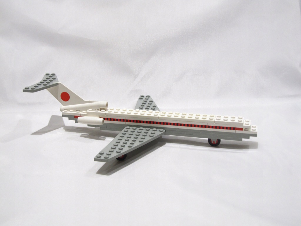 LEGO 698 Legoland - JAL Boeing 727 z 1977r - 9562664088 - oficjalne ...
