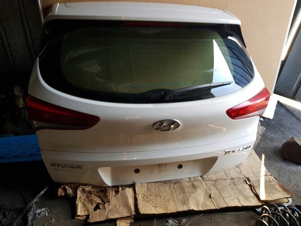 kompletny tył Hyundai Tucson II 2017r kamera, PYW - 7873394806 ...
