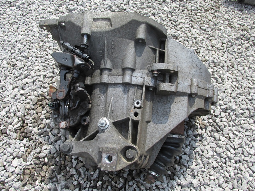 SKRZYNIA BIEGÓW VOLVO V50 S40 2.0 D 136KM - 7523183576 - oficjalne archiwum Allegro