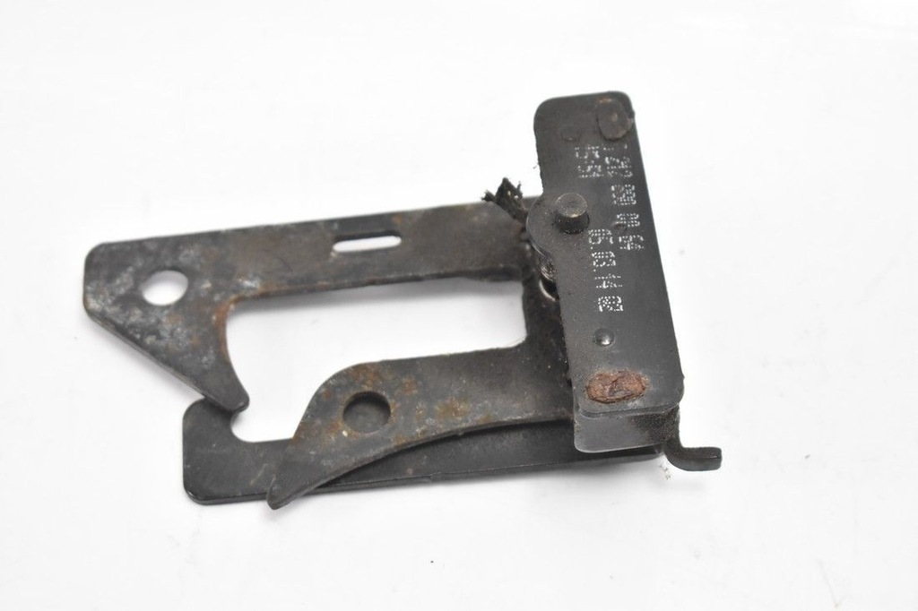 ZAMEK RYGIEL MASKI A2128800064 MERCEDES W212 - 11453890439 - oficjalne ...