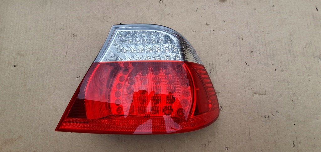 BMW E46 COUPE LAMPA TYŁ LED PRAWA LIFT - 14058462266 - oficjalne archiwum Allegro