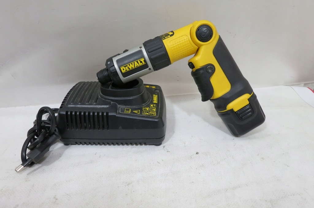Wkrętarka akumulatorowa 3,6V DeWalt DC600 Ładowark - 13619486389 ...