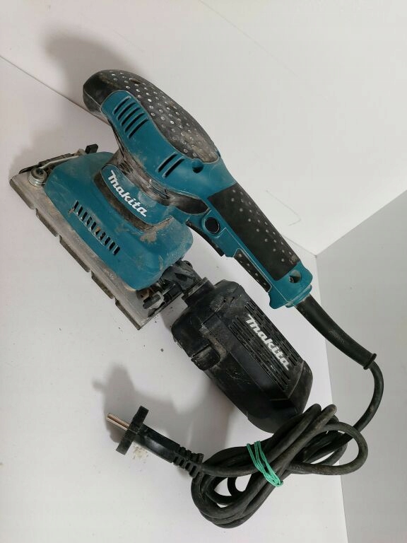 SZLIFIERKA OSCYLACYJNA MAKITA BO3710 - 10189850180 - oficjalne archiwum Allegro