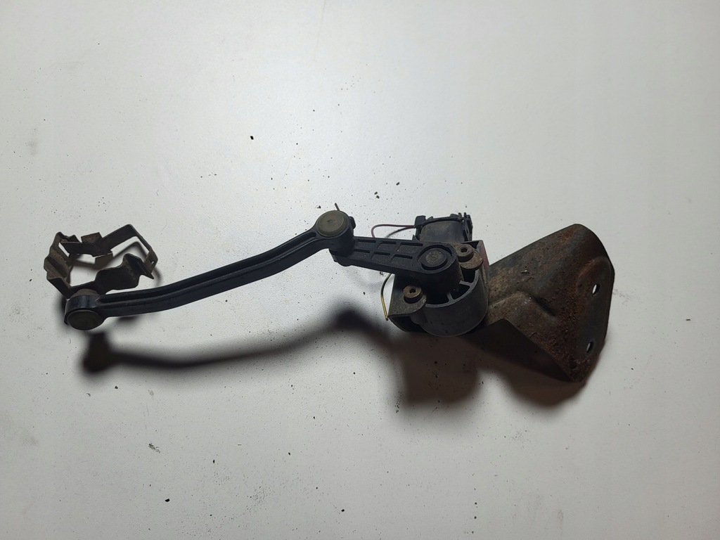 Czujnik Poziomowania Xenon 8E0907503 A4 B6 B7 - 14329169335 - oficjalne ...