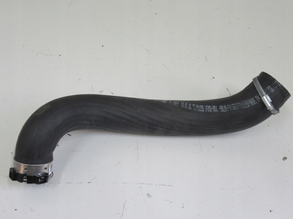 V40 2.0 D WĄŻ RURA PRZEWÓD INTERCOOLERA 31657748 - 8588665432 ...