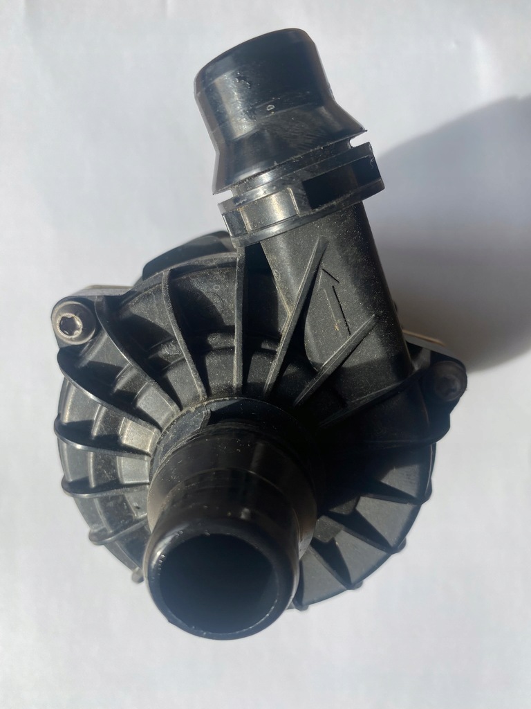 POMPA WODY A0005006500 Mercedes GLE W167 W223 W447 - 11957533707 ...