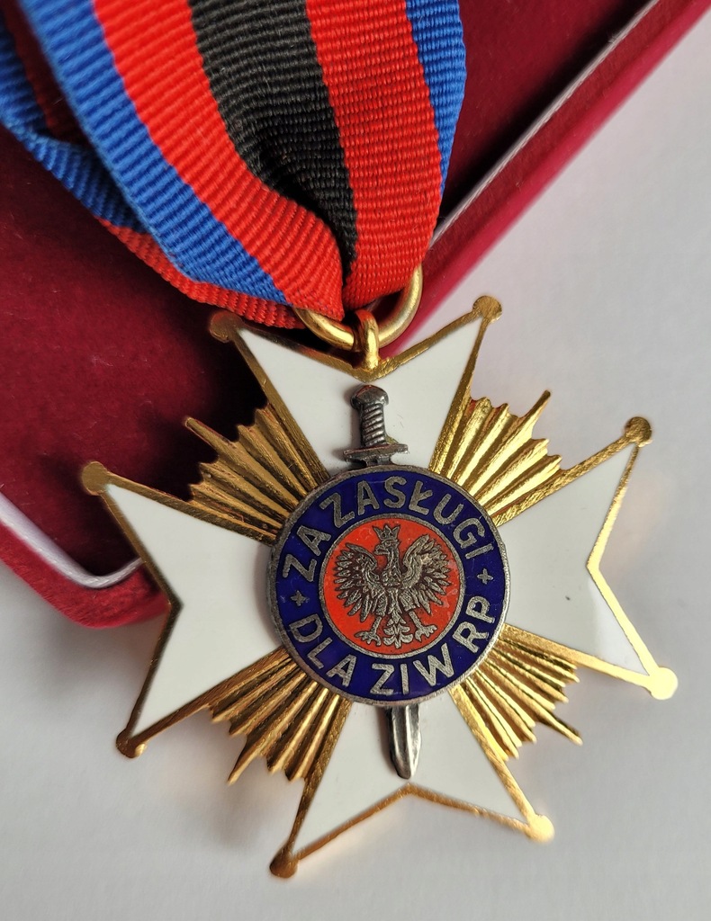 Krzyż za Zasługi dla ZIW RP Związek Inwalidów - 13027816918 - oficjalne ...