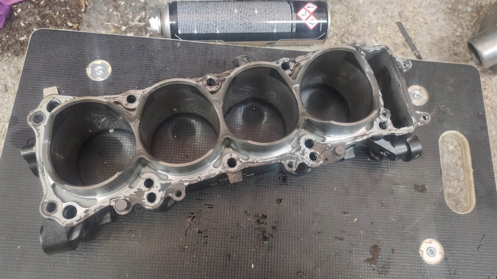 EU CYLINDER SILNIK HONDA CBR 1000 RR SC59 - 11799295765 - oficjalne ...