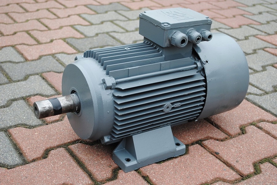 Silnik elektryczny 5.5kw. 1420obr. z hamulcem SEW - 7690071883 - oficjalne archiwum Allegro