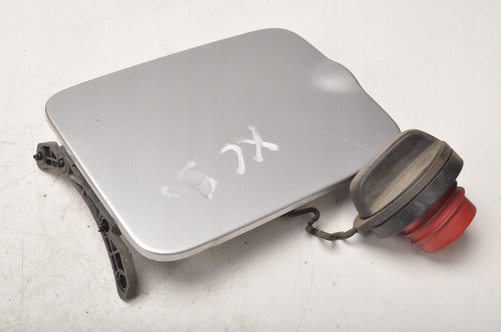 VOLVO XC90 KLAPKA WLEWU PALIWA 30640300 KOREK - 13785640411 - oficjalne ...