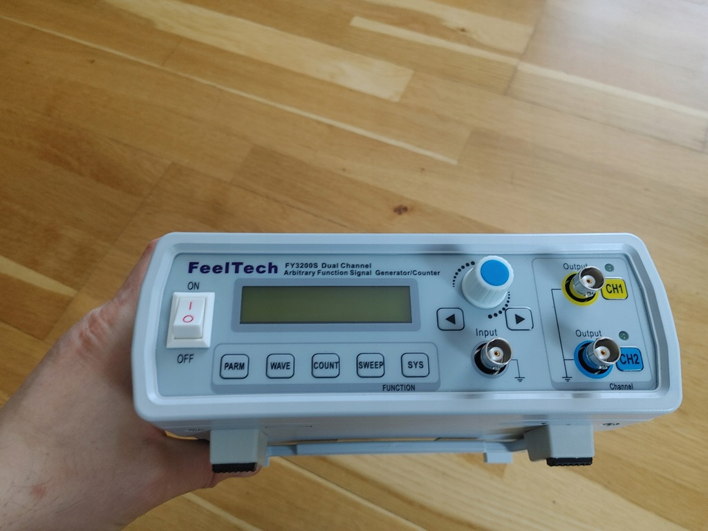 Generator funkcyjny FeelTech FY3200S - 15221159400 - oficjalne archiwum ...