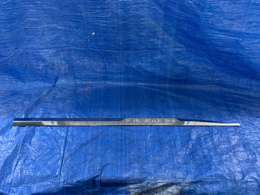 DODGE RAM PRAWA LISTWA DRZWI CHROM - 11365060240 - oficjalne archiwum ...